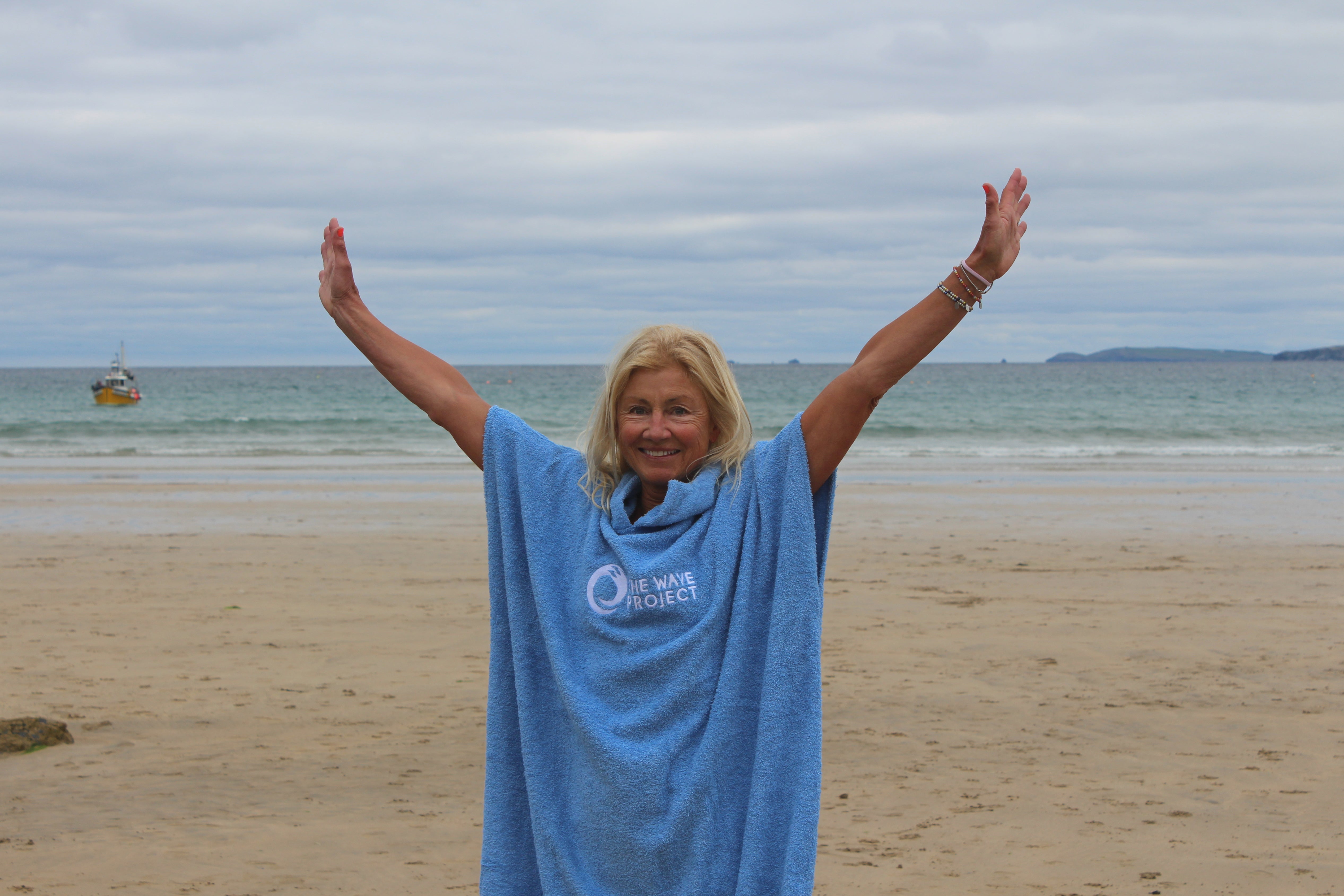 Changing Robe | Surf wear from a Surf Therapy charity – The Wave Project